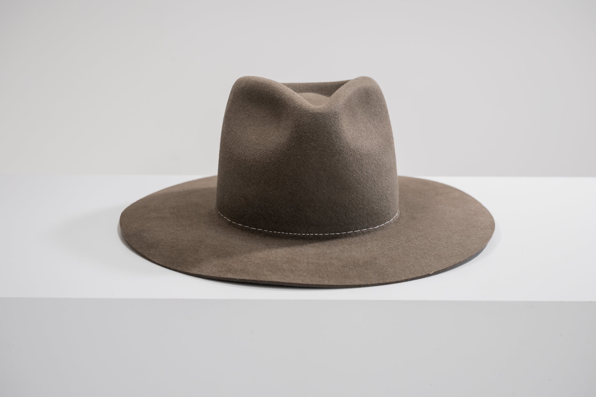 The Stella Classic, Sable – Stella Rhodes